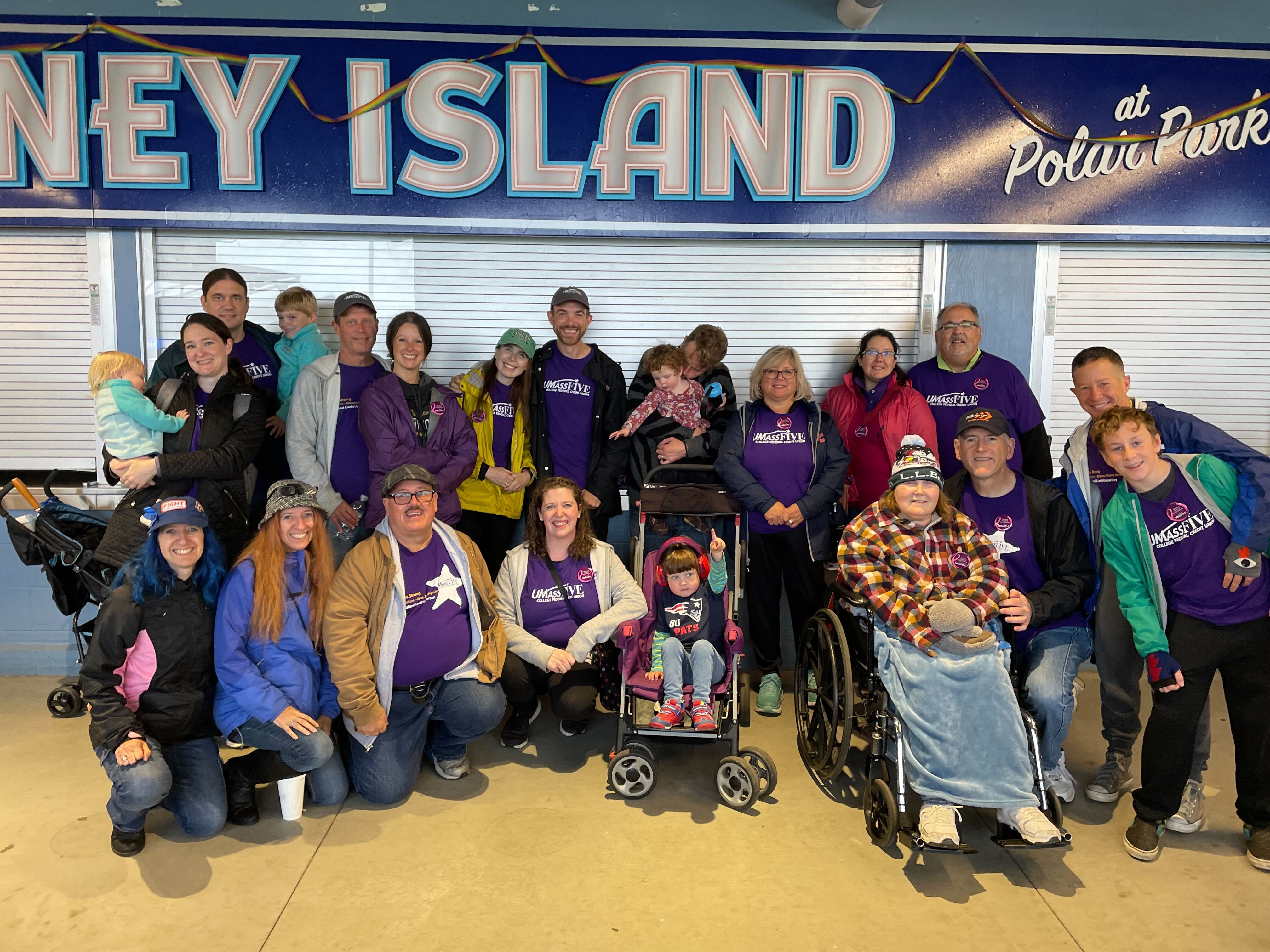 Newsletter 2024 V3 Article - Support Team UMassFive This Fall | UMassFive